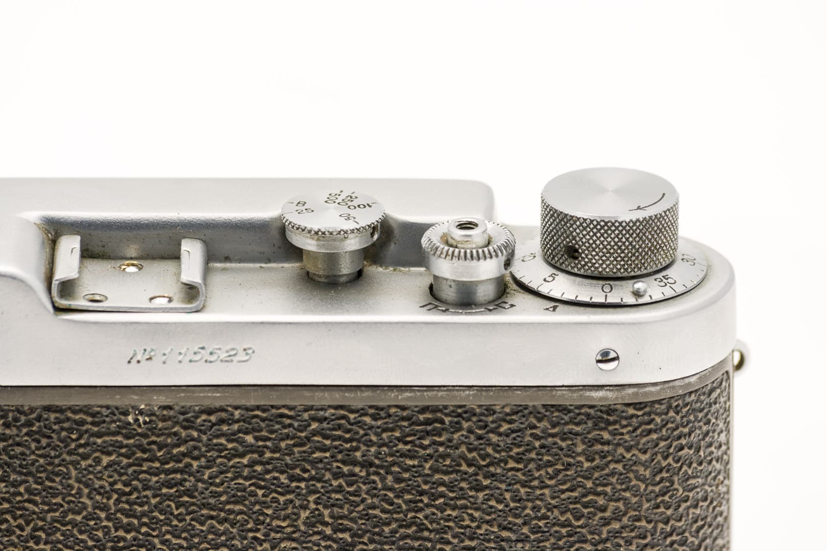 FED 2 PE0385 (ФЭД) – Soviet 35mm Rangefinder Film Camera