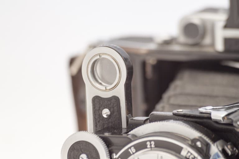 Moskva 2 (Москва) – Soviet 6x9cm Folding Film Camera