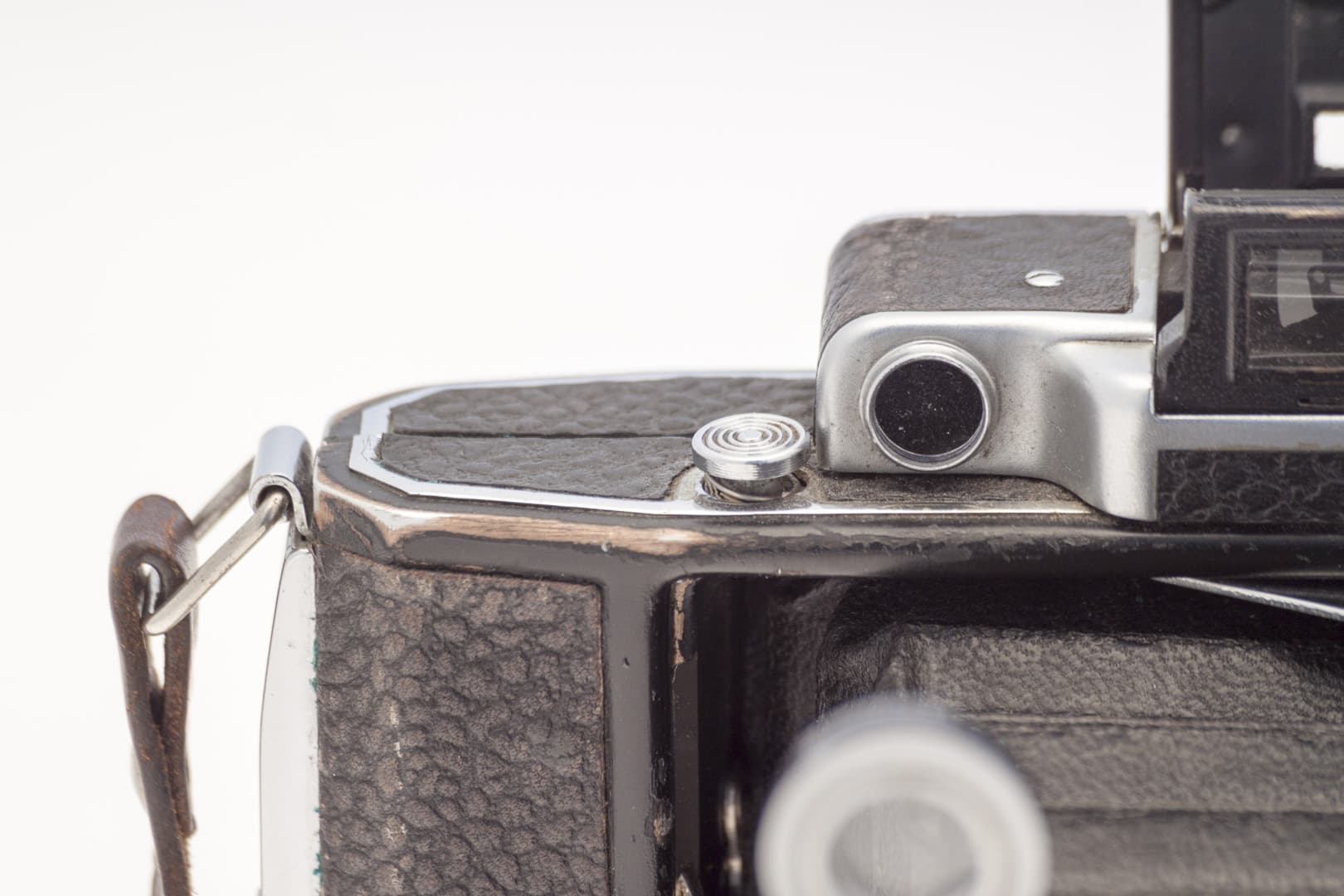 Moskva 2 (Москва) – Soviet 6x9cm Folding Film Camera