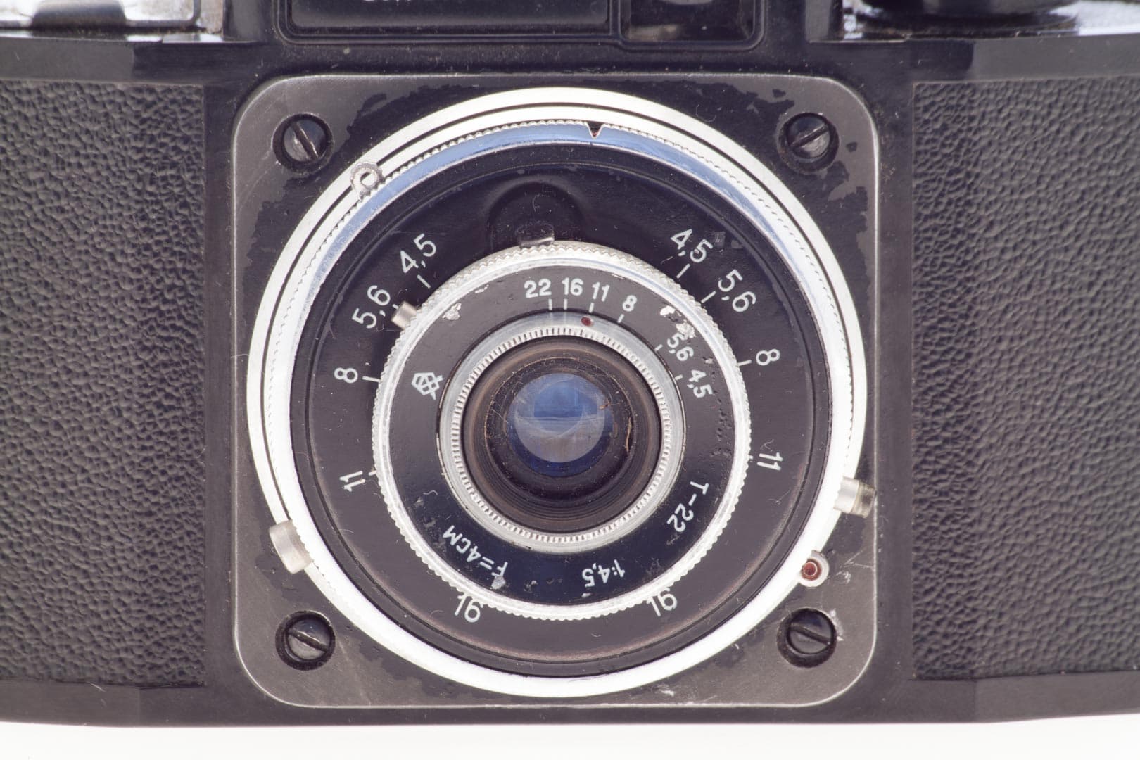 Smena 2 (Смена) – Soviet 35mm Compact Film Camera