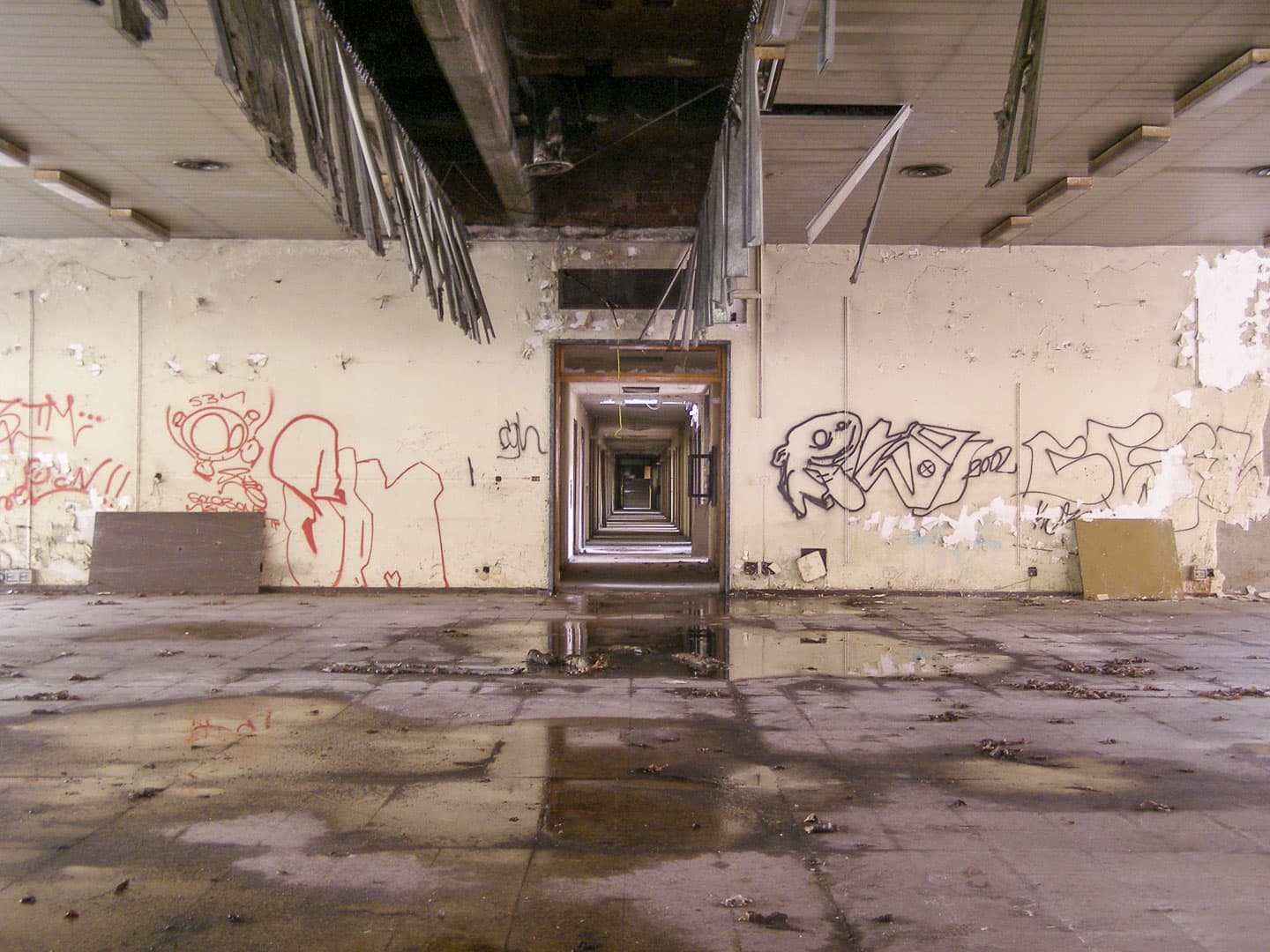 Fiat-Allis – Abandoned Construction Equipment Vehicles Factory – Turin ...